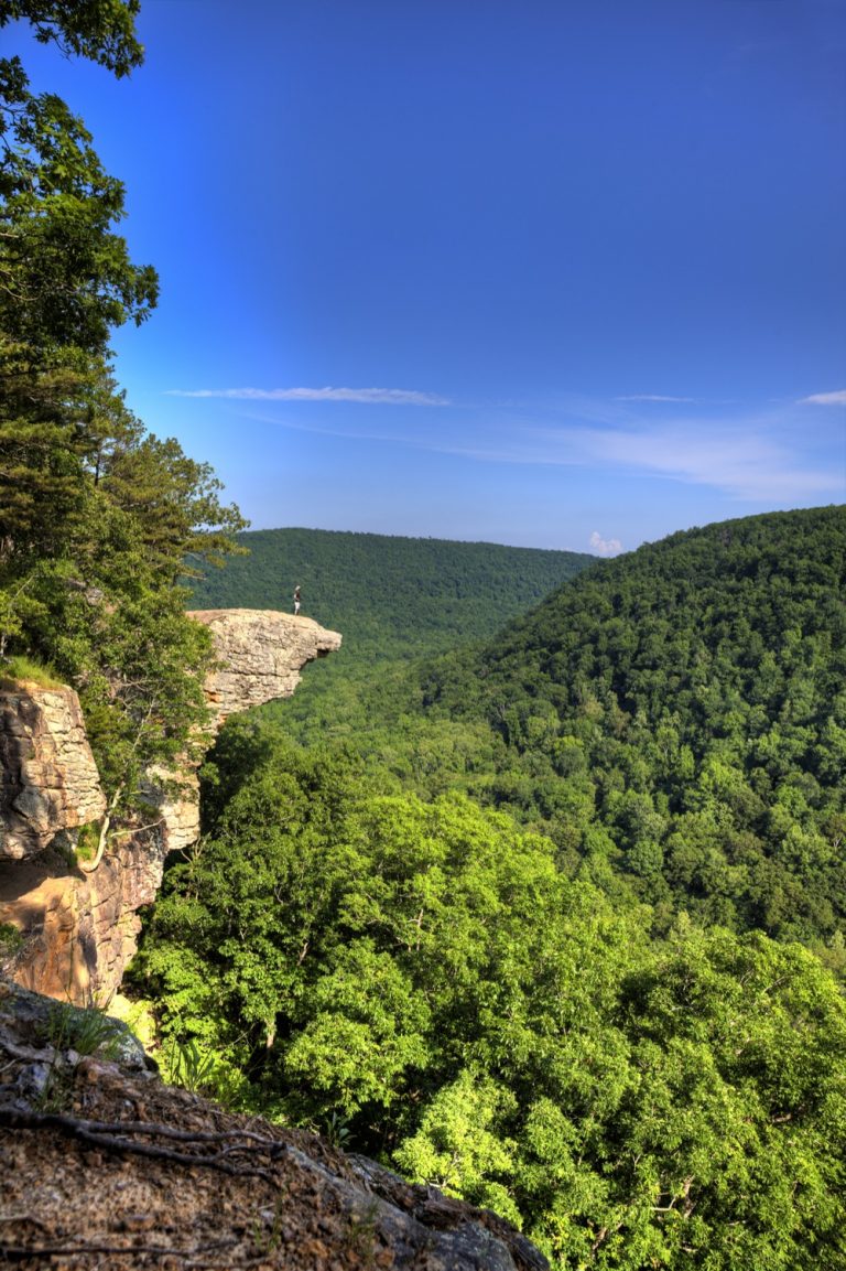 Arkansas Travel Guide: 5 Places to Visit - Tourist Meets Traveler