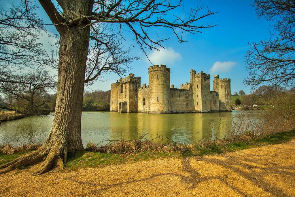 Visit These 5 Beautiful Castles In England This Summer