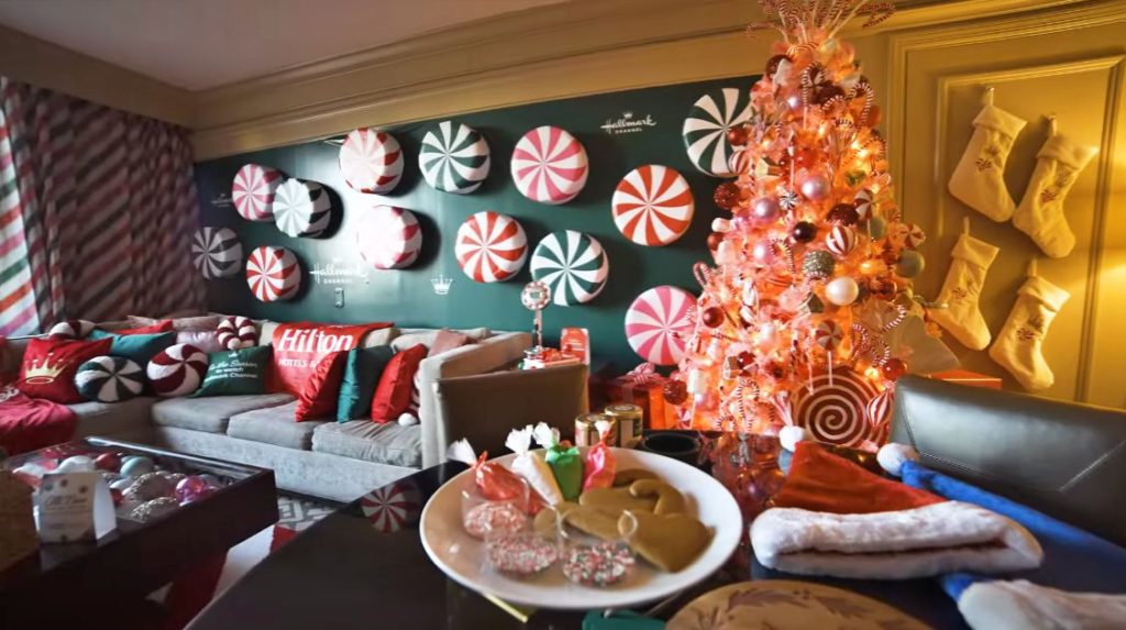 Stay In A Hallmark Channel-Inspired Holiday Suite At Hilton Hotels ...