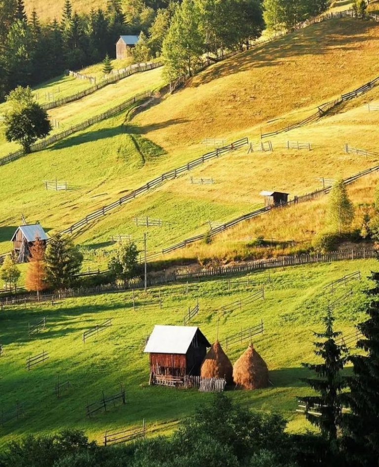 Hike Via Transilvanica Through Spectacular Scenery In Romania