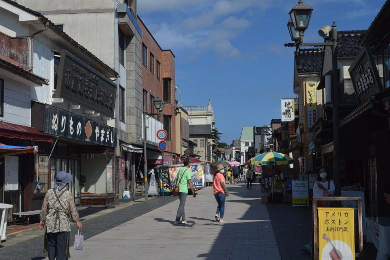 Should You Consider Travel To Japan After Earthquake & Tsunami Warning?